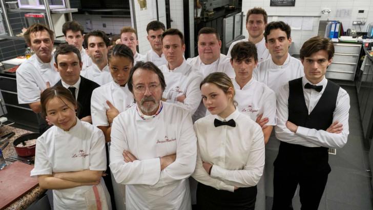 La nouvelle série qui va éveiller vos papilles ! | France TV & Vous